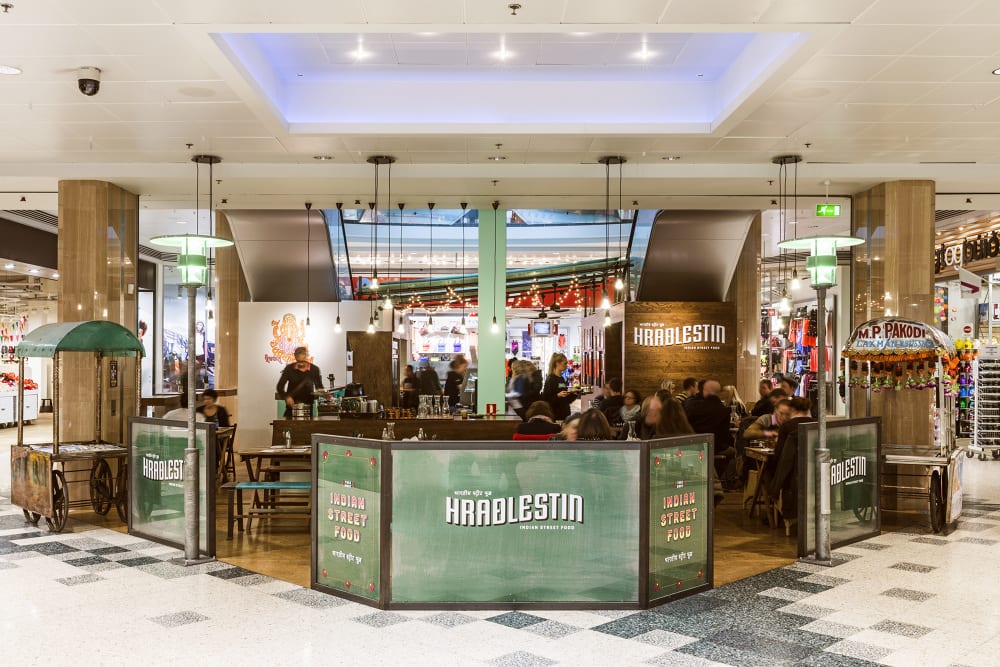 Kringlan Shopping Mall - B14