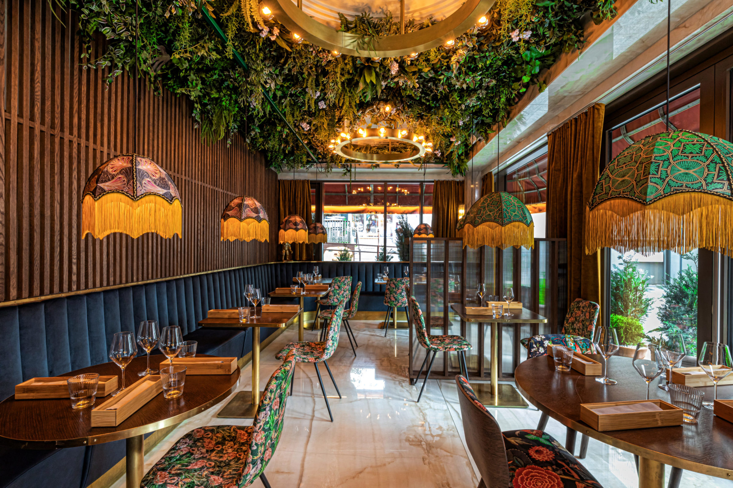 Monkeys Restaurant - B14